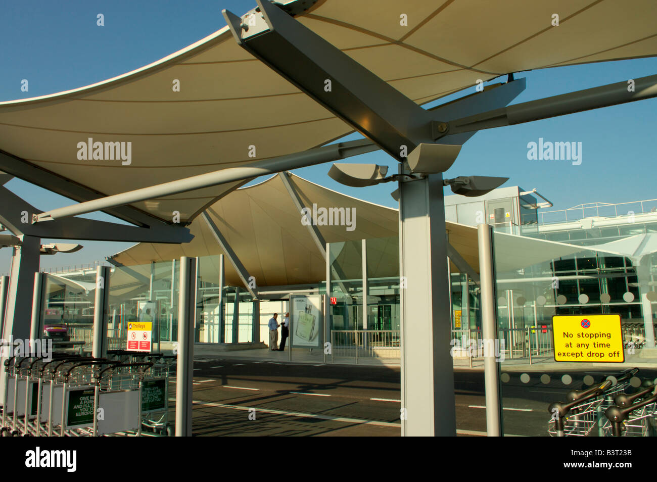 uk england Heathrow airport terminal 5 Stock Photo - Alamy