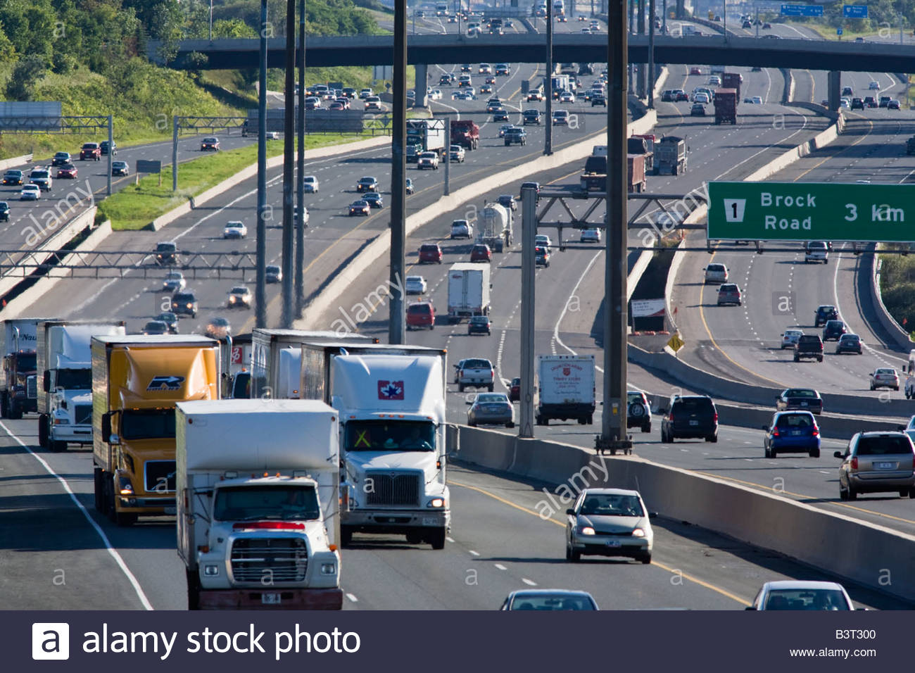 Highway 401 Toronto High Resolution Stock Photography and Images - Alamy