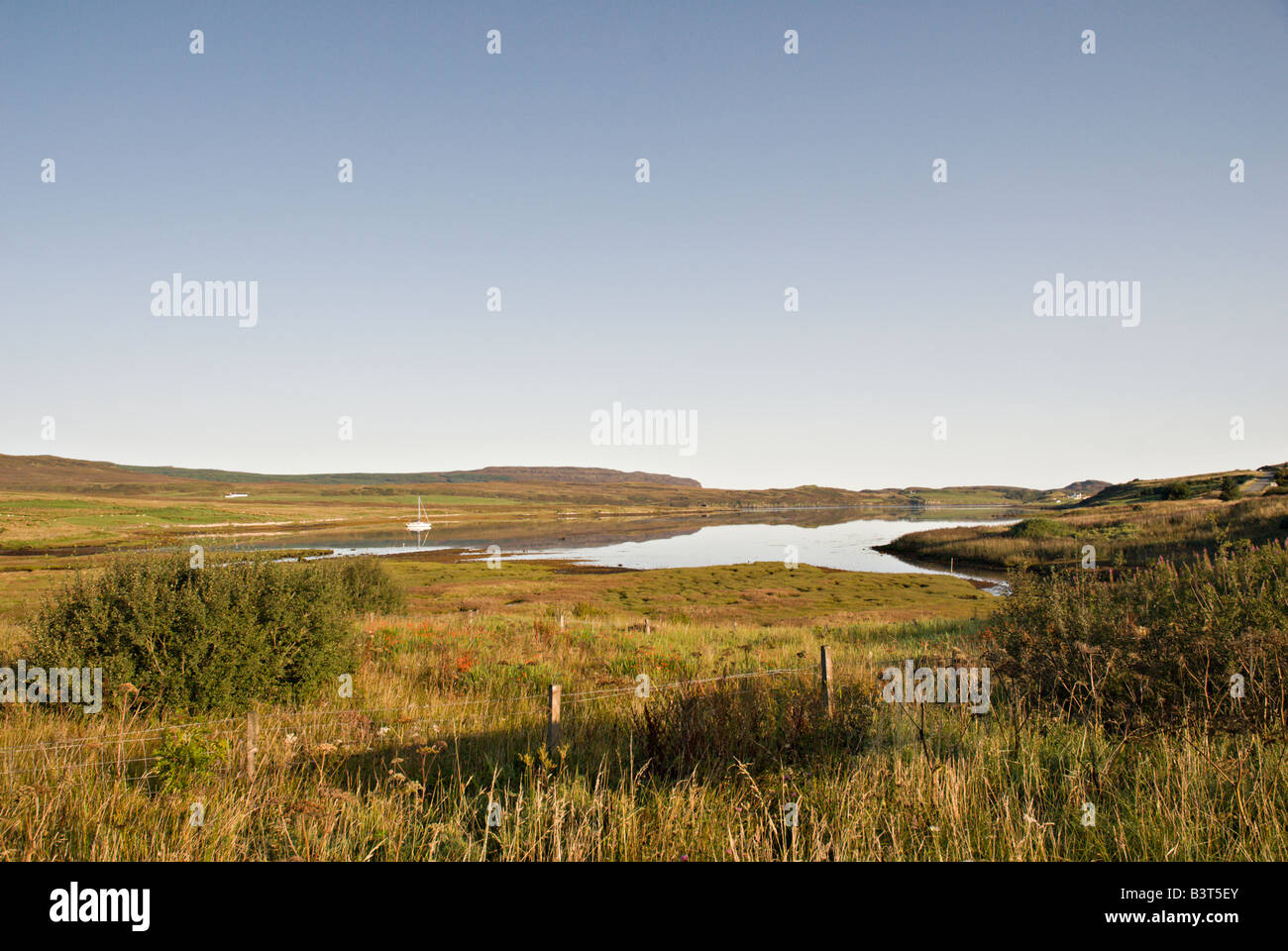 Loch greshornish hi-res stock photography and images - Alamy