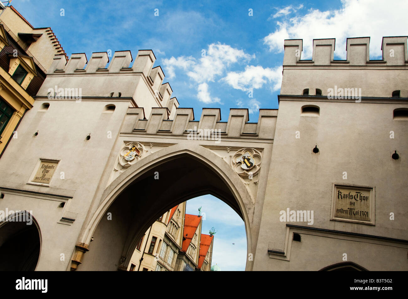 Gate gateway travel wall walls hi-res stock photography and images - Alamy
