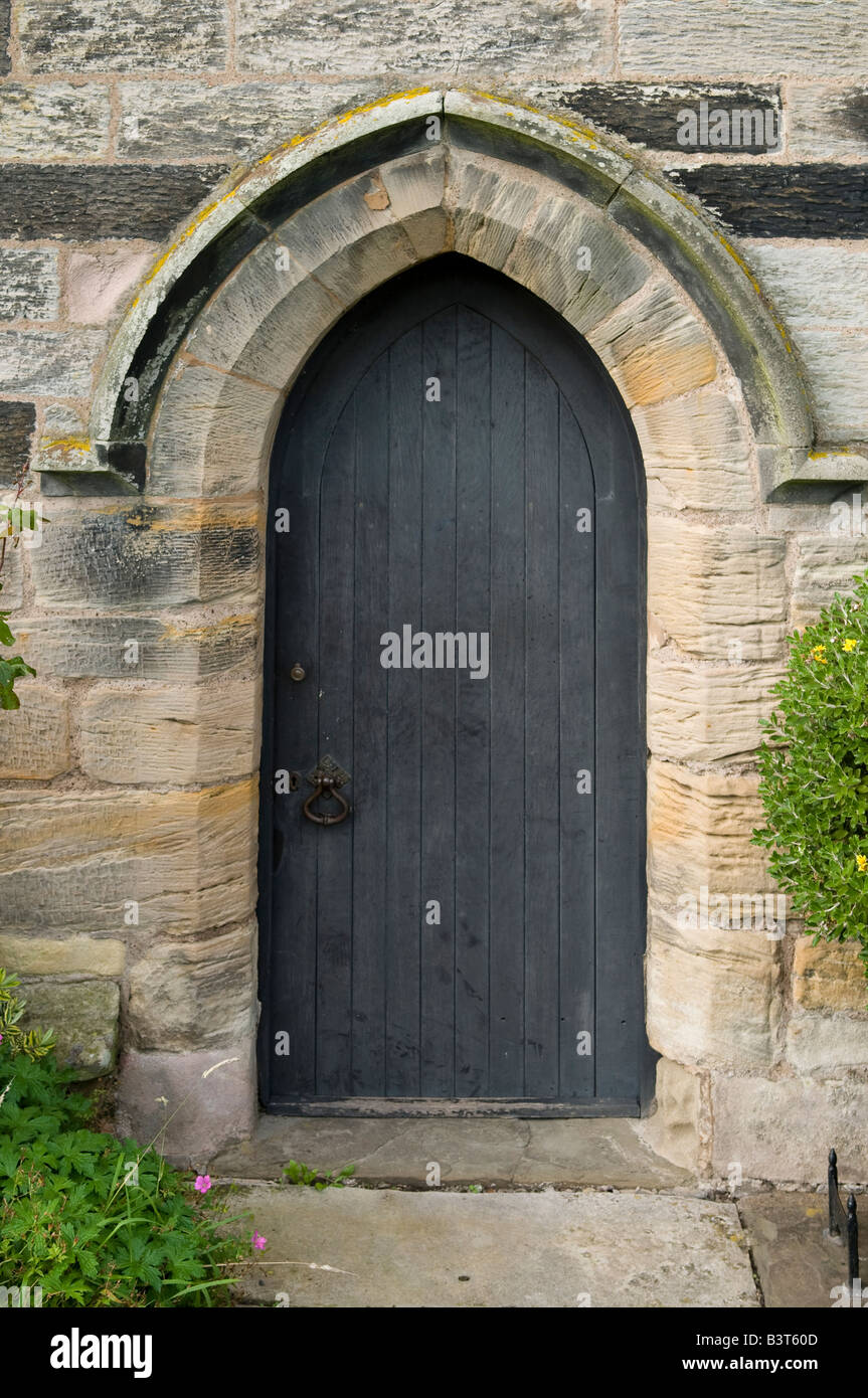Stone church door hi-res stock photography and images - Alamy