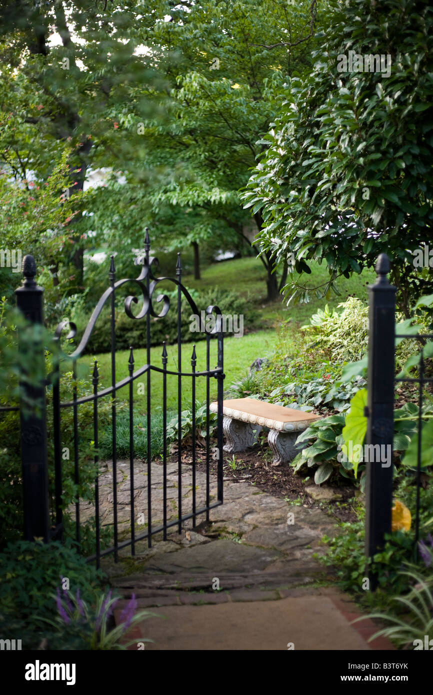 Open gate leading path open hi-res stock photography and images - Alamy