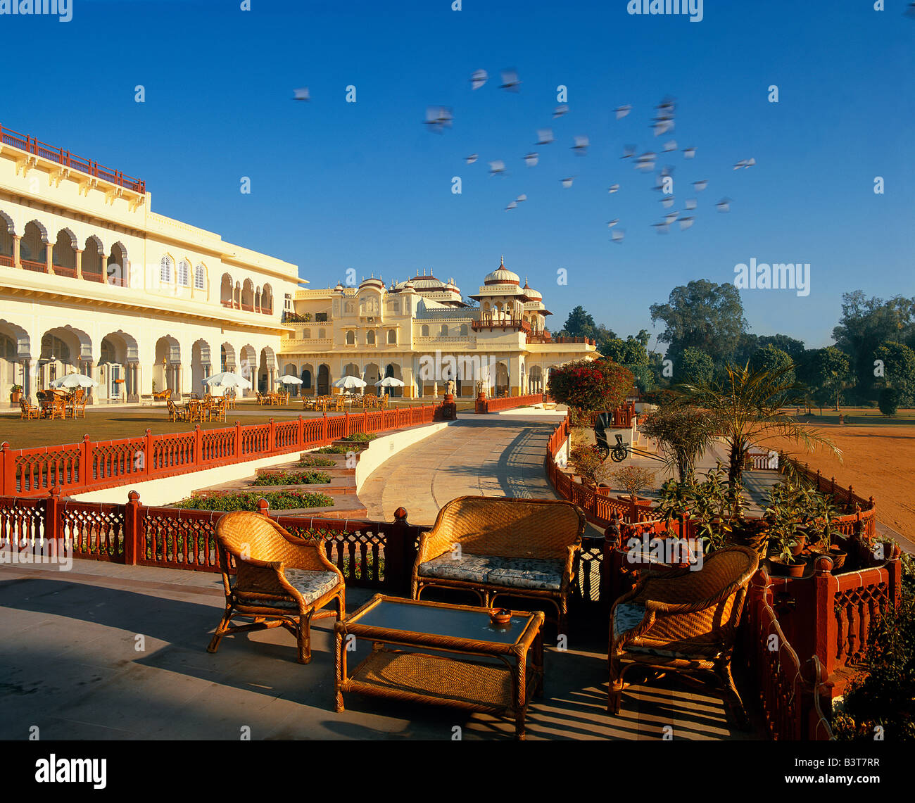 India and rambagh palace jaipur hi-res stock photography and images - Alamy