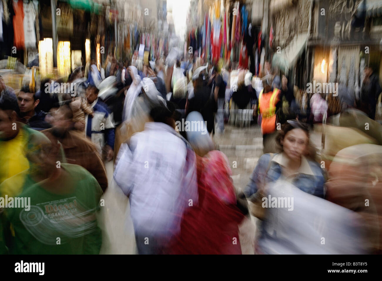 Crowded market in cairo hi-res stock photography and images - Alamy