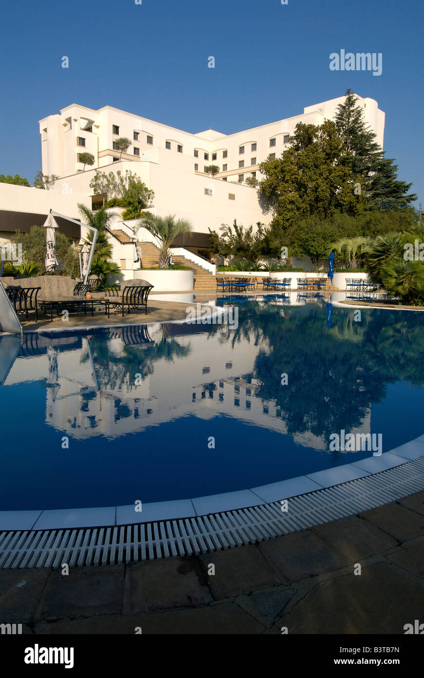 Africa, South Africa, Gauteng, Johannesburg, Sandton, Hilton hotel pool ...