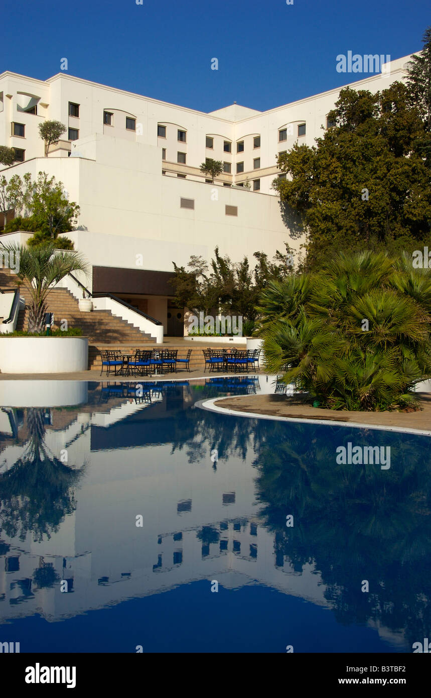 Africa, South Africa, Gauteng, Johannesburg, Sandton, Hilton hotel pool ...