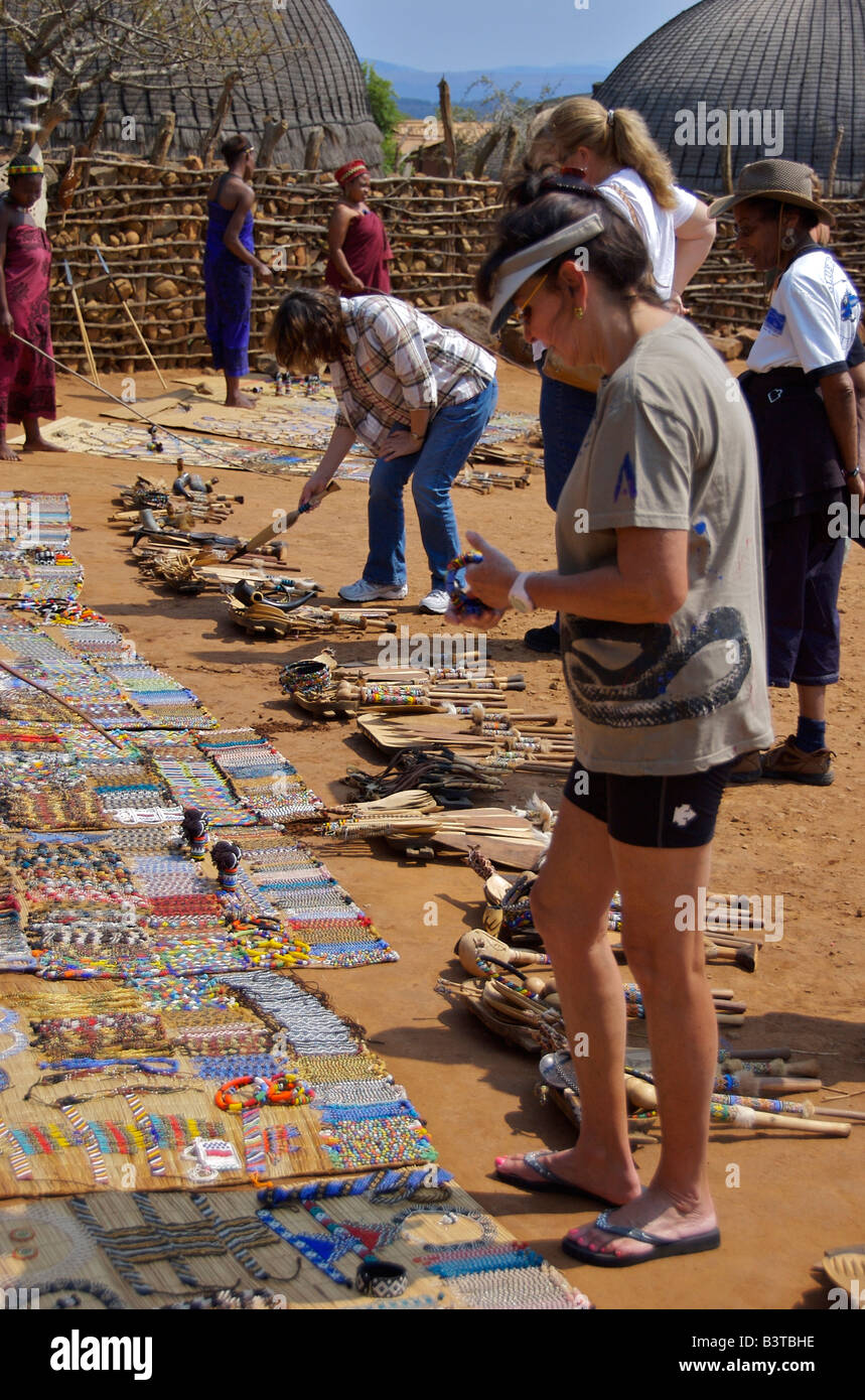 Shakaland zulu crafts hi-res stock photography and images - Alamy