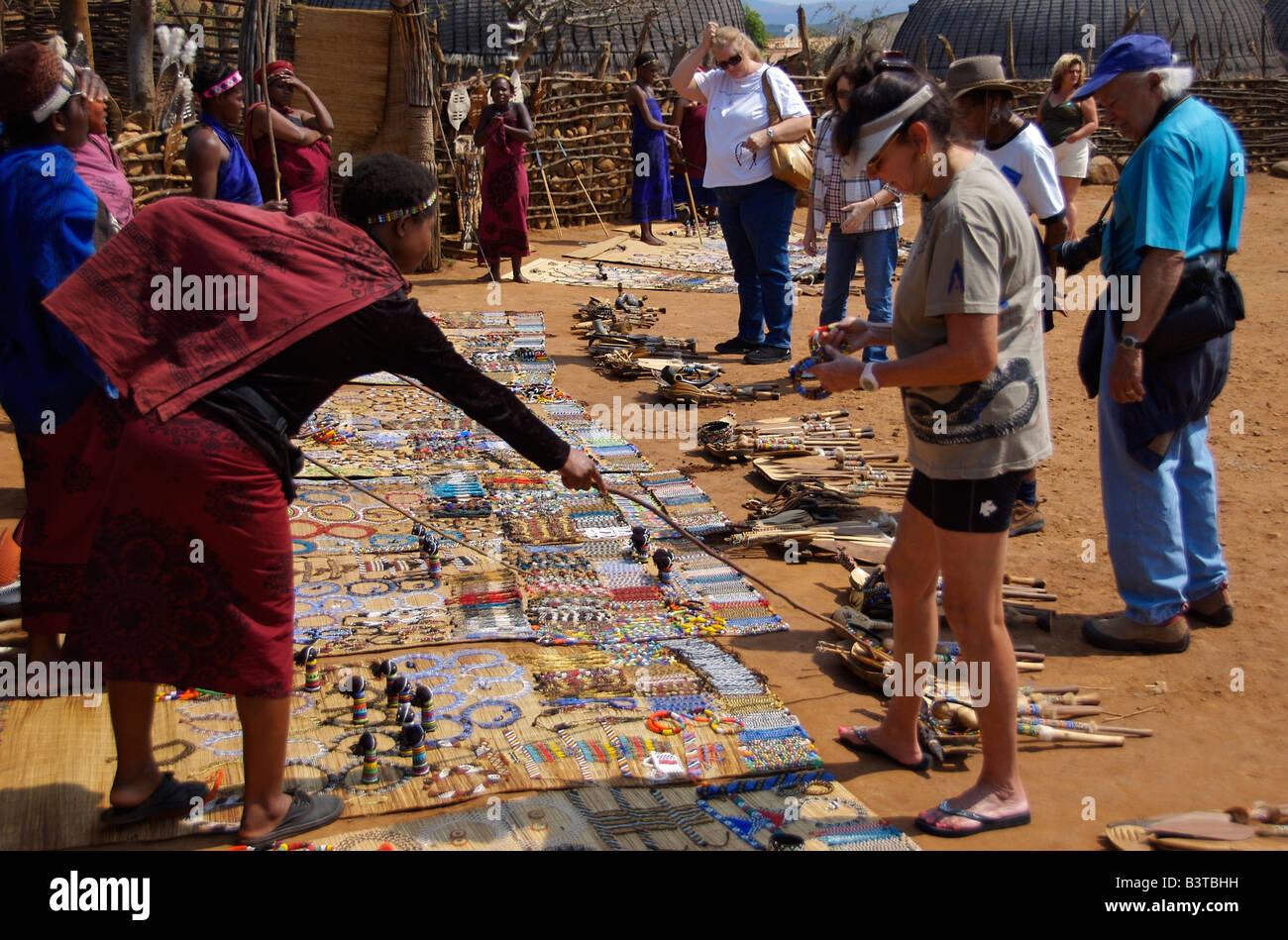 Shakaland zulu crafts hi-res stock photography and images - Alamy