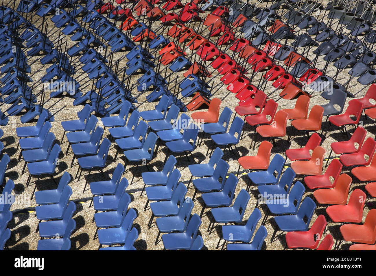 Plastic chairs uk hi-res stock photography and images - Alamy