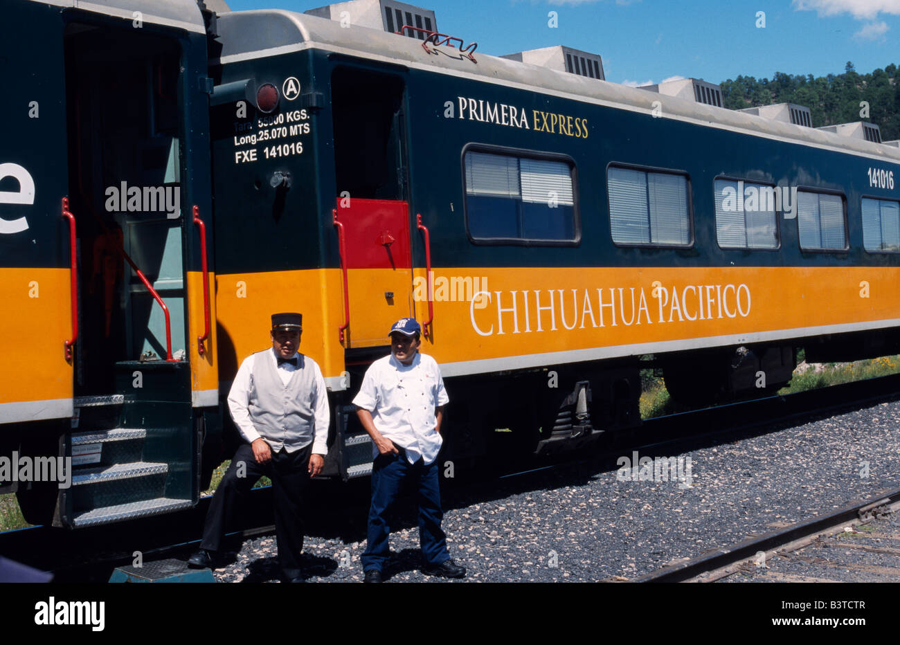 Chihuahua pacifico railway hi-res stock photography and images - Alamy