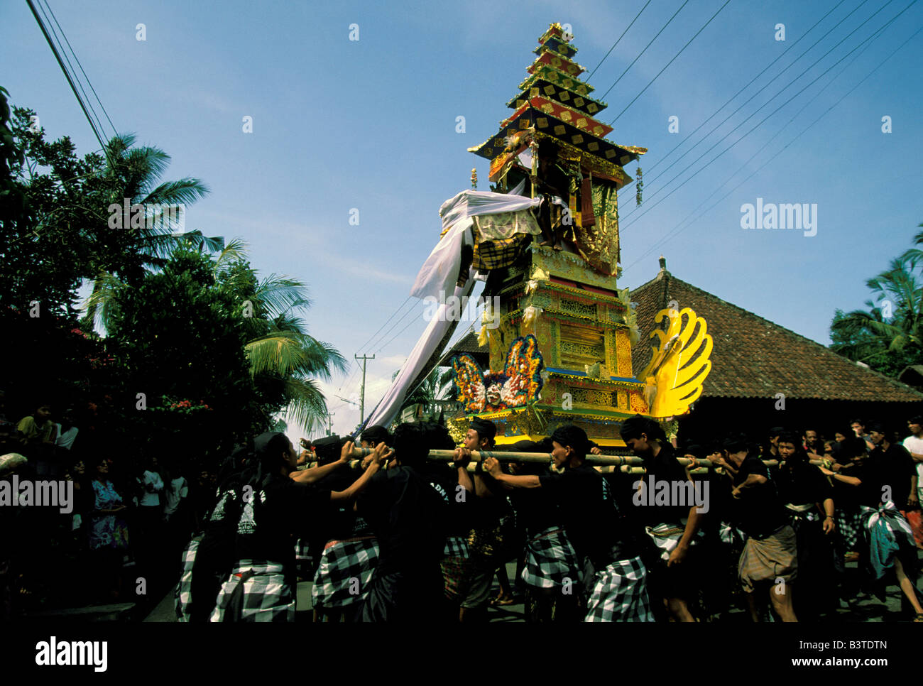 For his funeral hi-res stock photography and images - Alamy