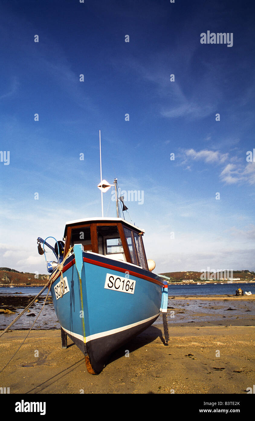 Scilly islands fishing hi-res stock photography and images - Alamy