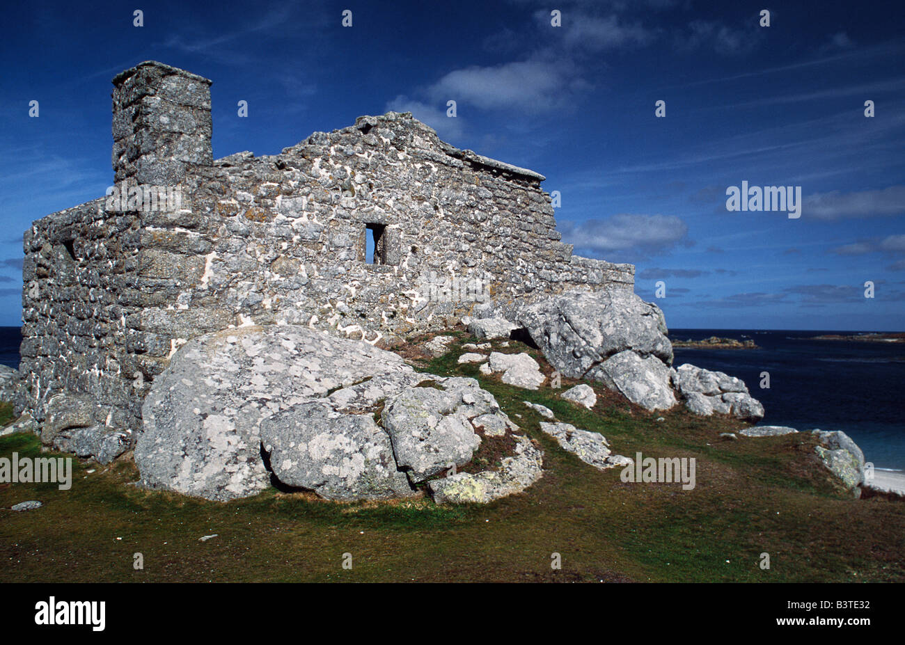England, Cornwall/Scilly Islands, Tresco. The Blockhouse is a late 16th ...