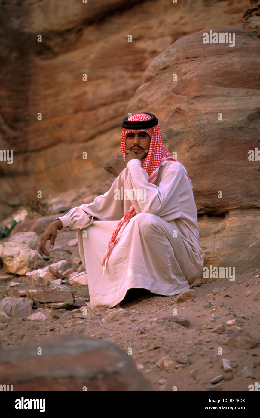 Asia, Jordan, Petra. Local man in traditional costume Stock Photo - Alamy