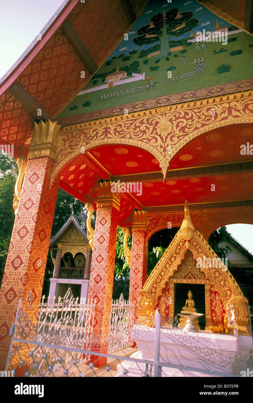 Sen temple hi-res stock photography and images - Alamy