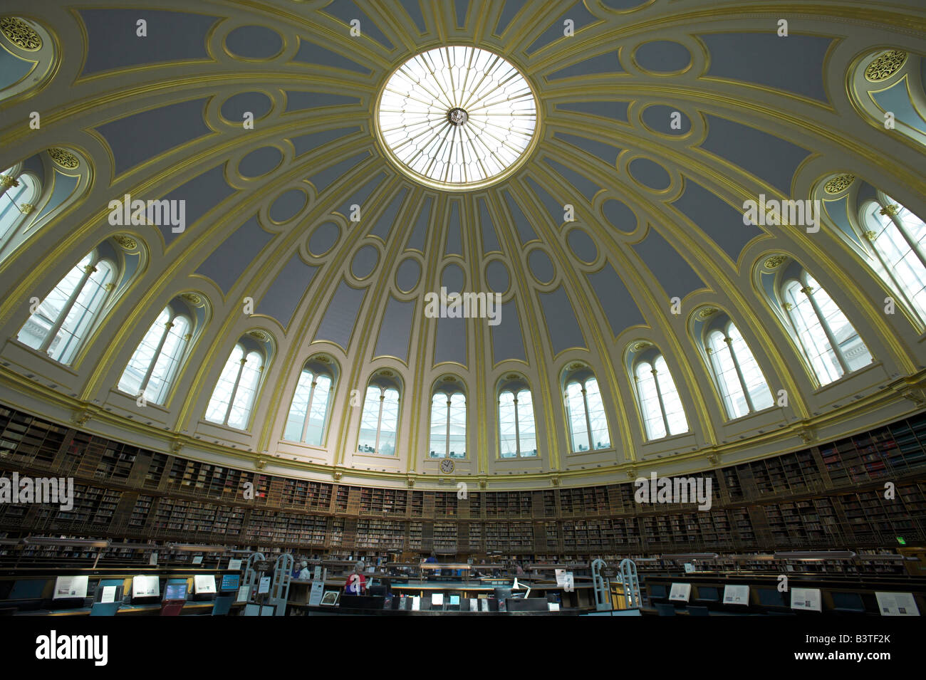 Reading room british museum hi-res stock photography and images - Alamy