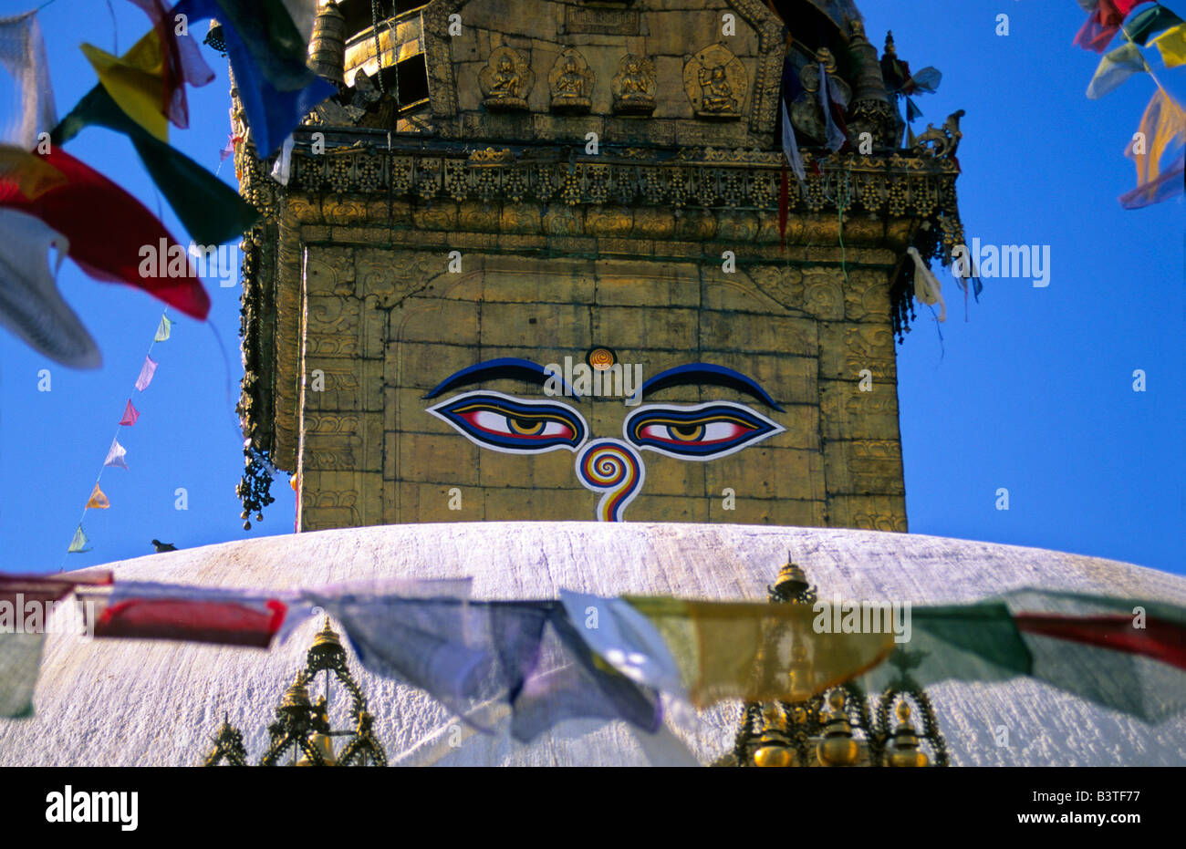 Asia; Nepal; Kathmandu. Eyes of Buddha on stupa Stock Photo - Alamy