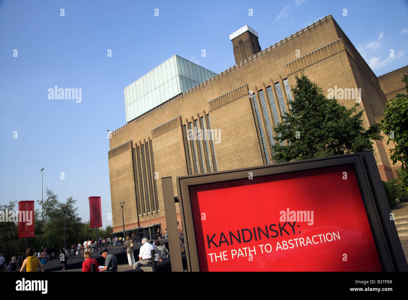 England, London. The Tate Modern gallery is housed in the old Bankside ...