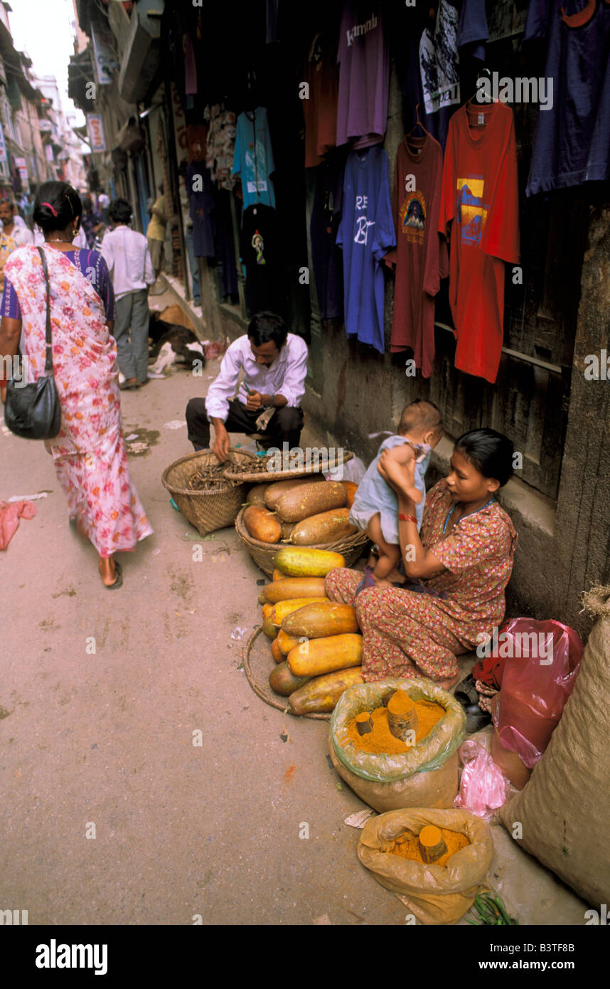 Nepal food for the poor hi-res stock photography and images - Alamy