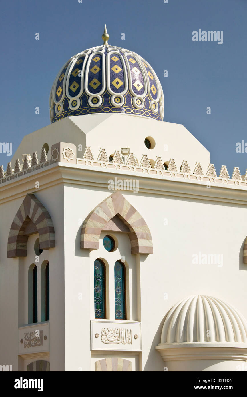 Shatti muscat hi-res stock photography and images - Alamy