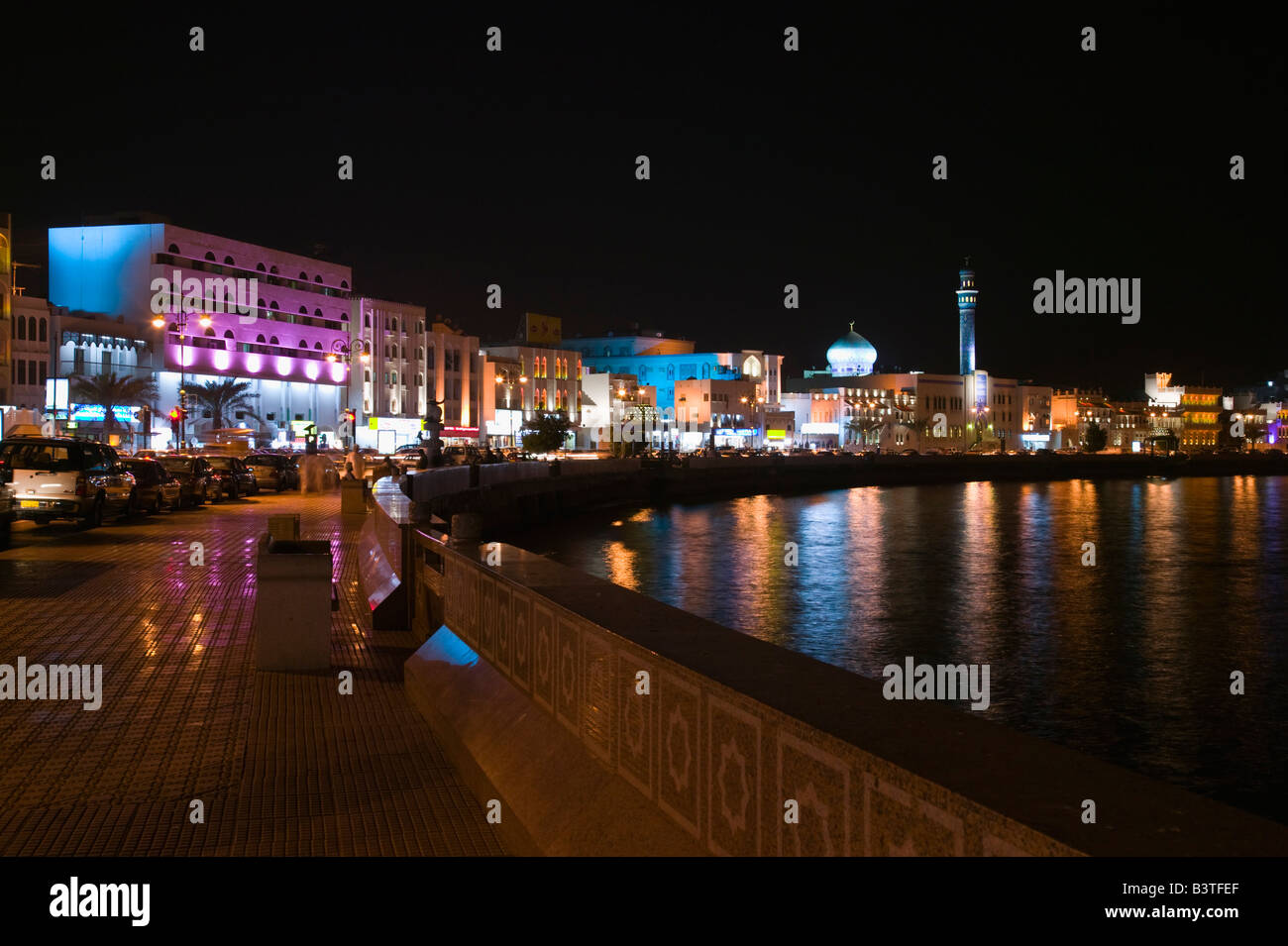 Oman muscat mutrah corniche night hi-res stock photography and images ...