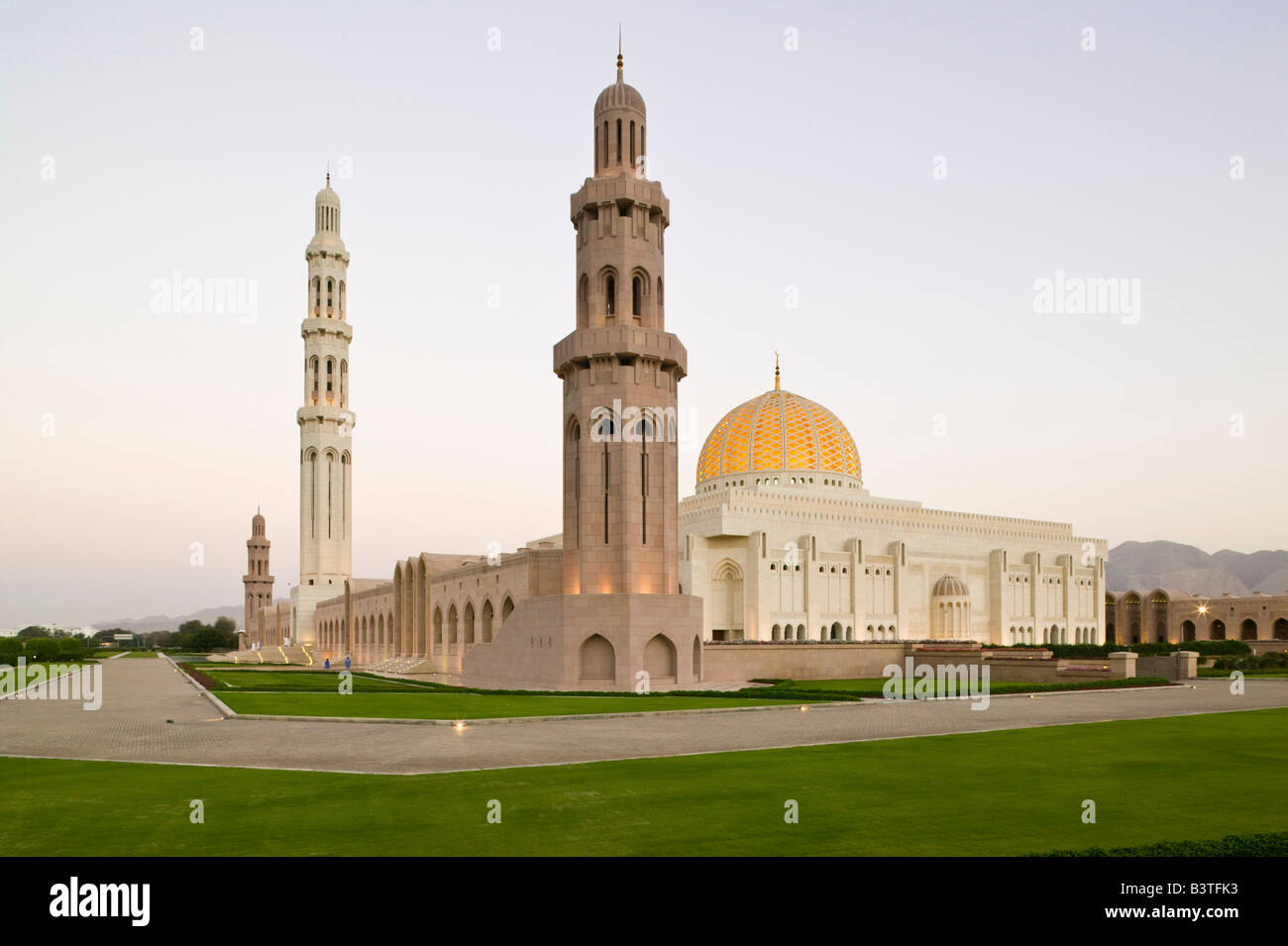 Al ghubrah hi-res stock photography and images - Alamy