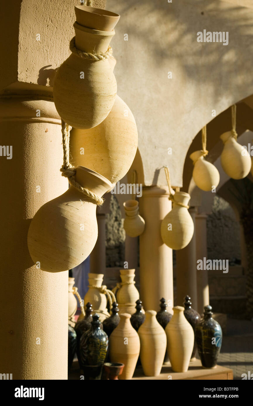 Oman, Western Hajar Mountains, Nizwa. Pottery For Sale Stock Photo - Alamy