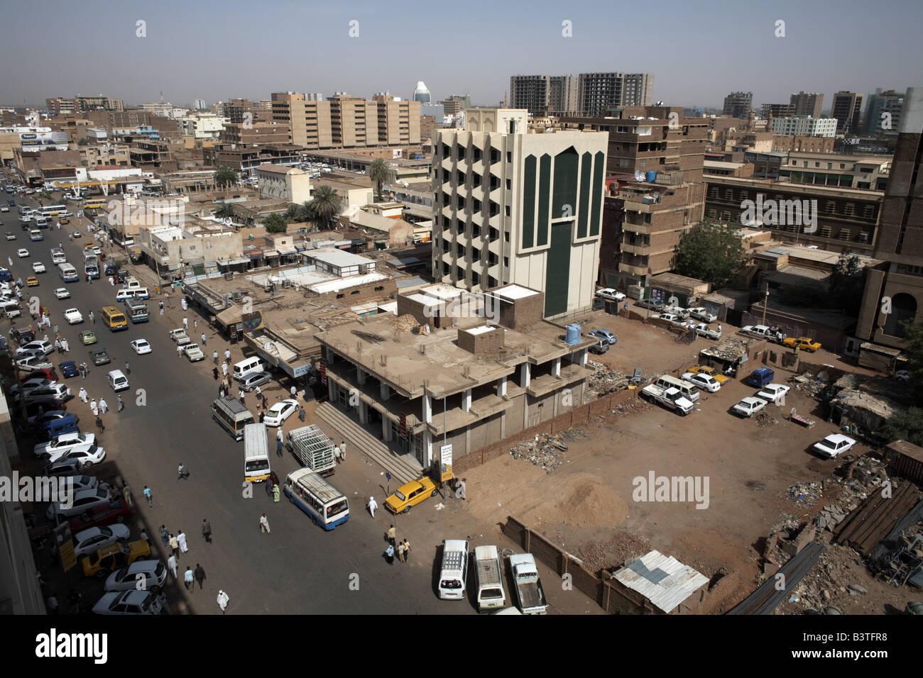 Souq al arabi hi-res stock photography and images - Alamy