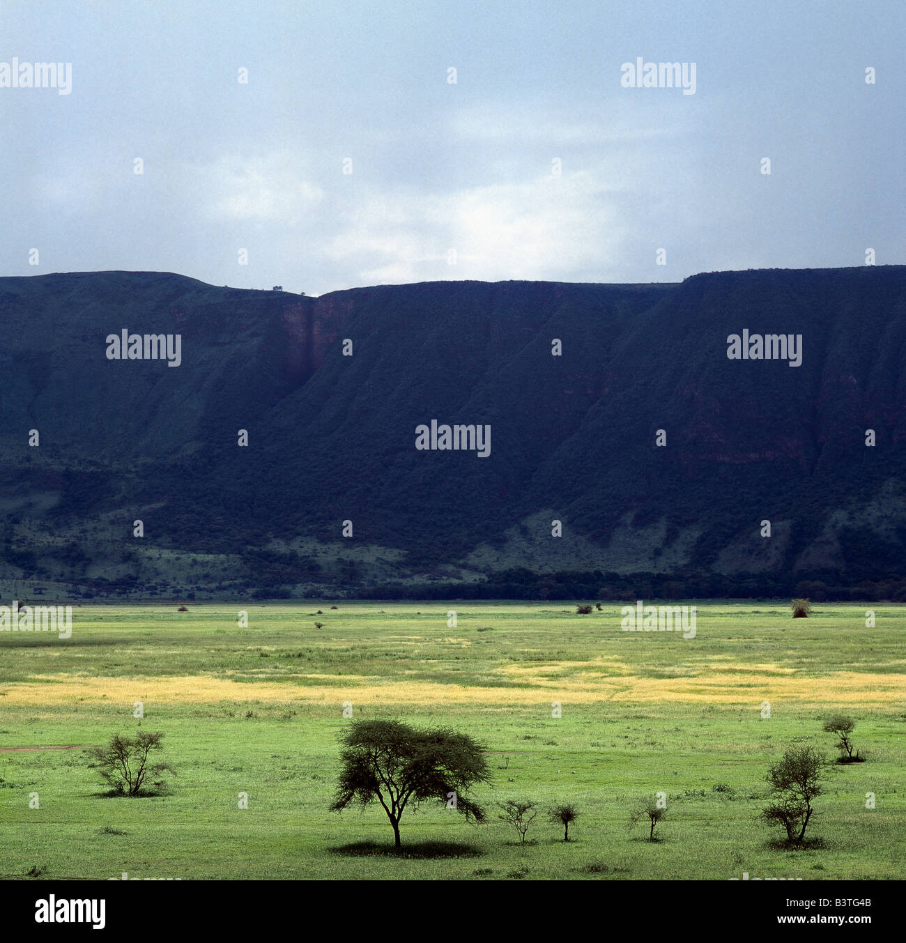 Rift valley escarpment hi-res stock photography and images - Alamy