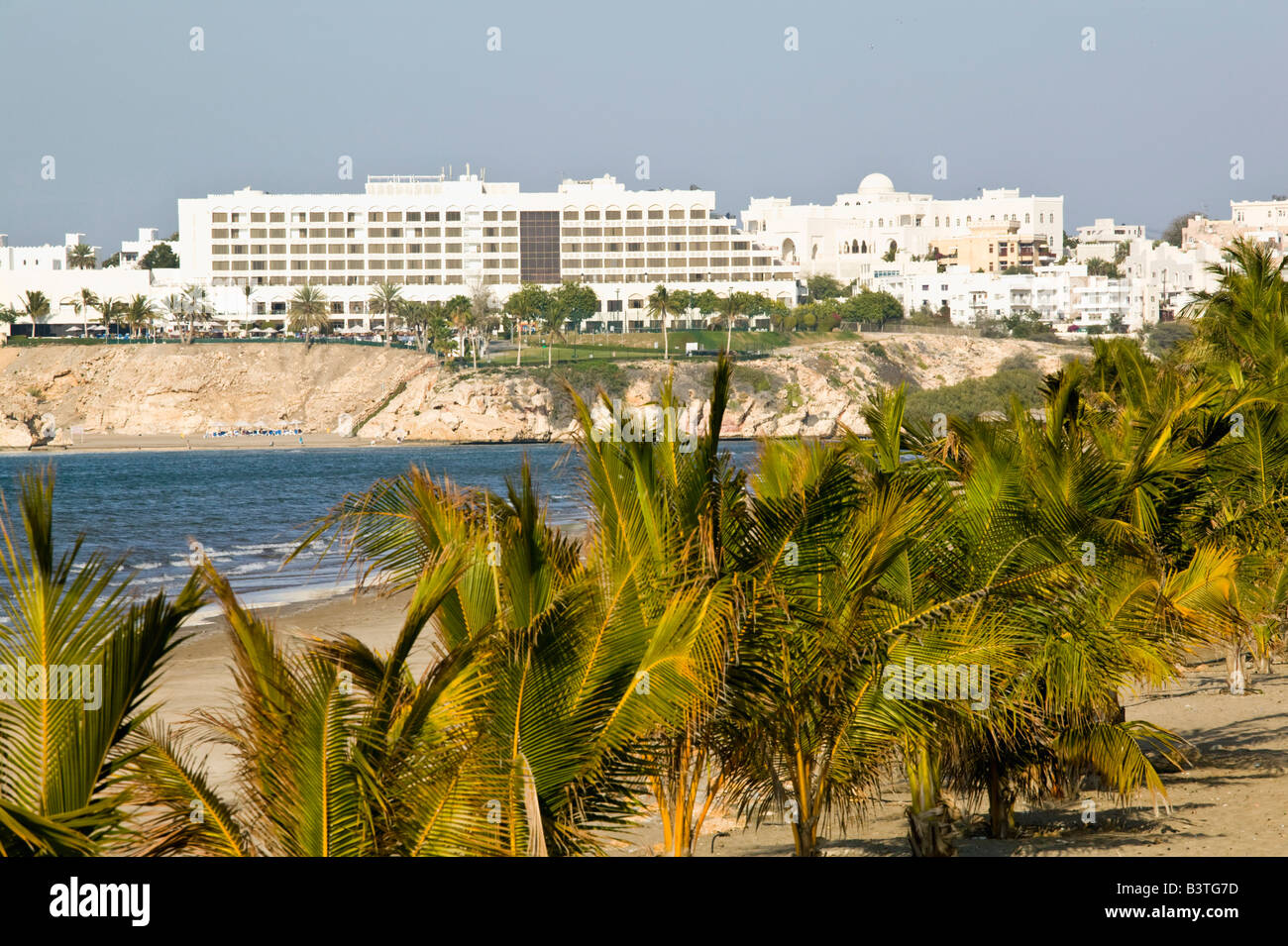 Crowne plaza muscat hi-res stock photography and images - Alamy