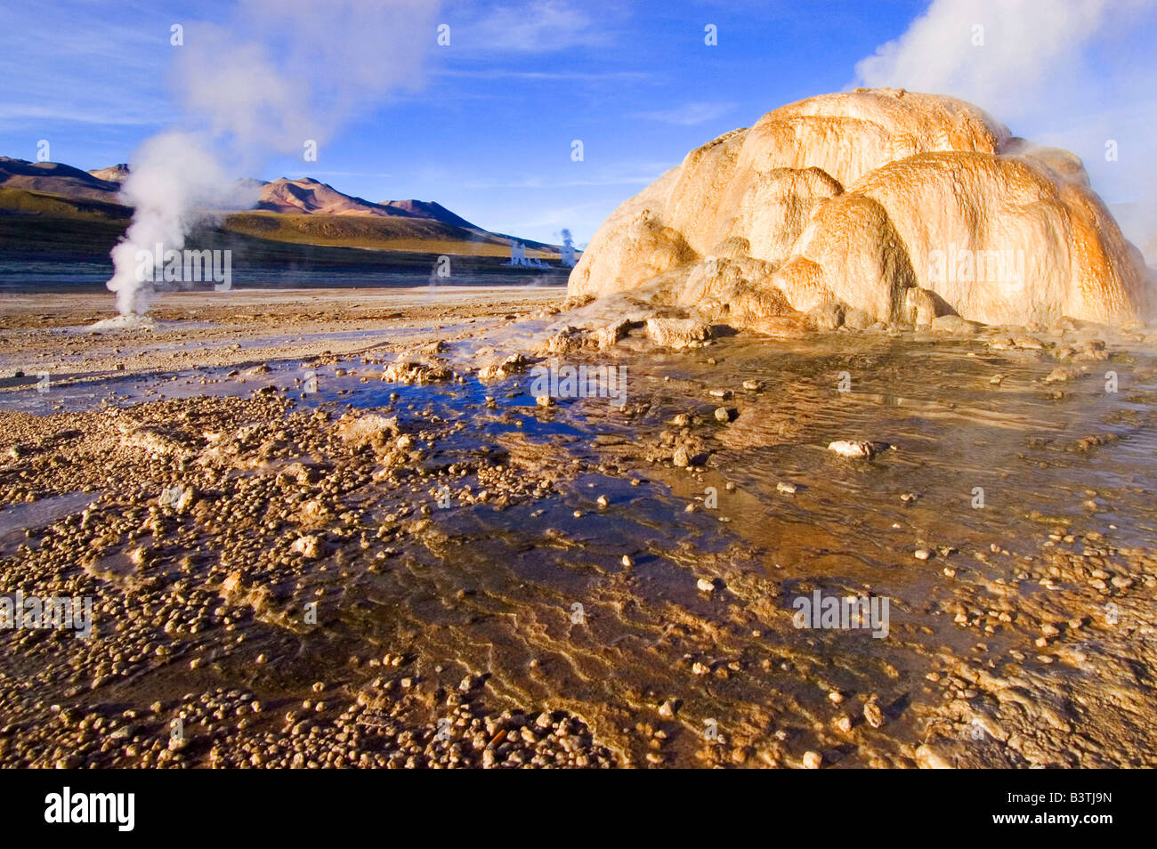 Splashing water of hot springs hi-res stock photography and images - Alamy