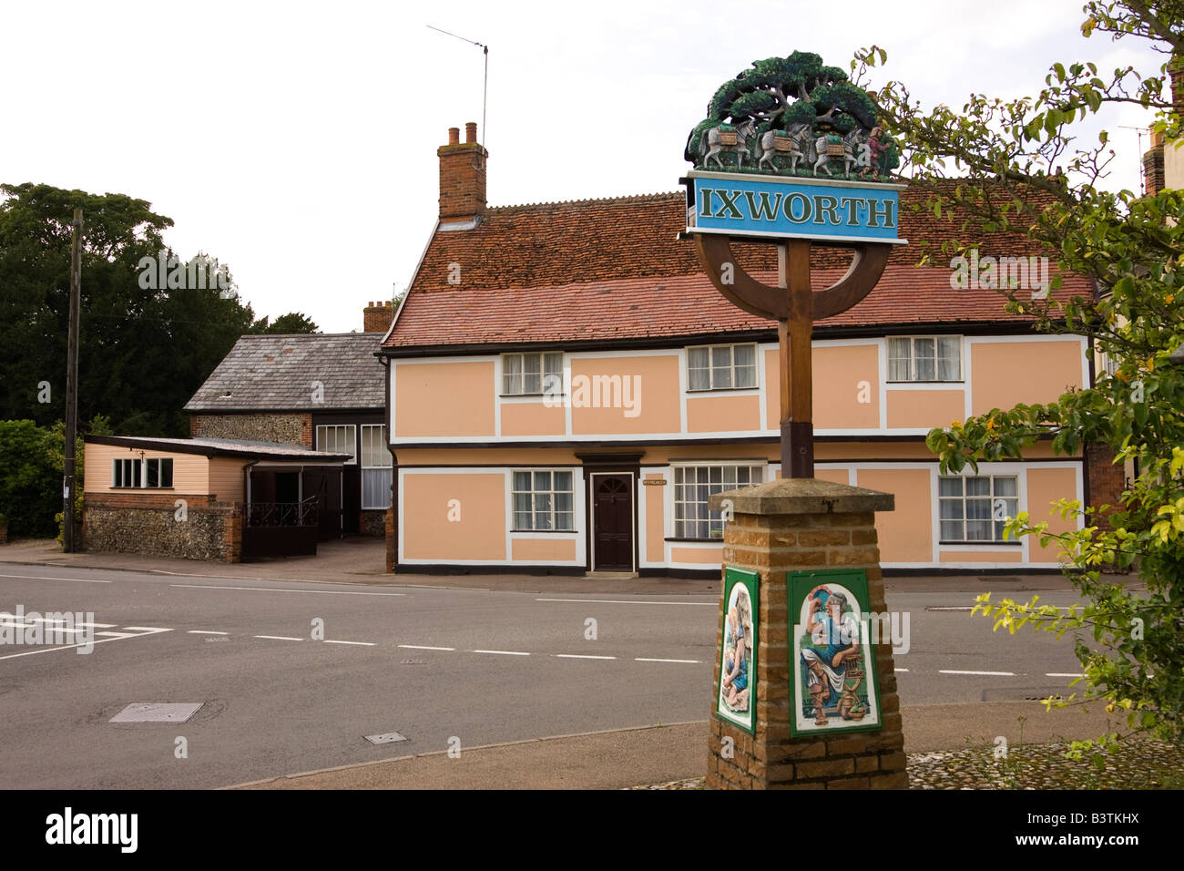 Ixworth village sign in Suffolk, UK, 2008 Stock Photo - Alamy