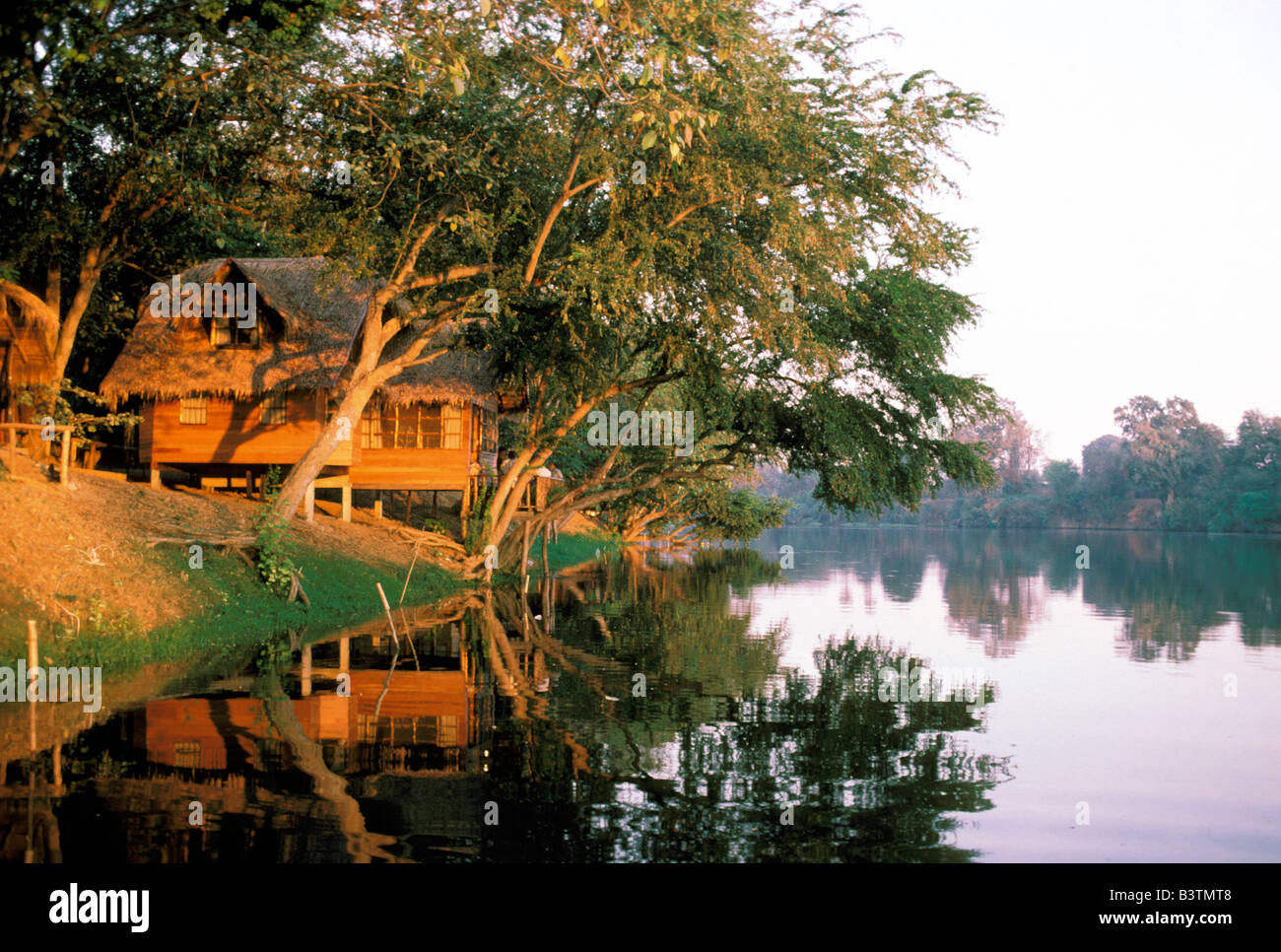 Asia, Thailand, Kwai River. Riverside bungalow hotel Stock Photo - Alamy