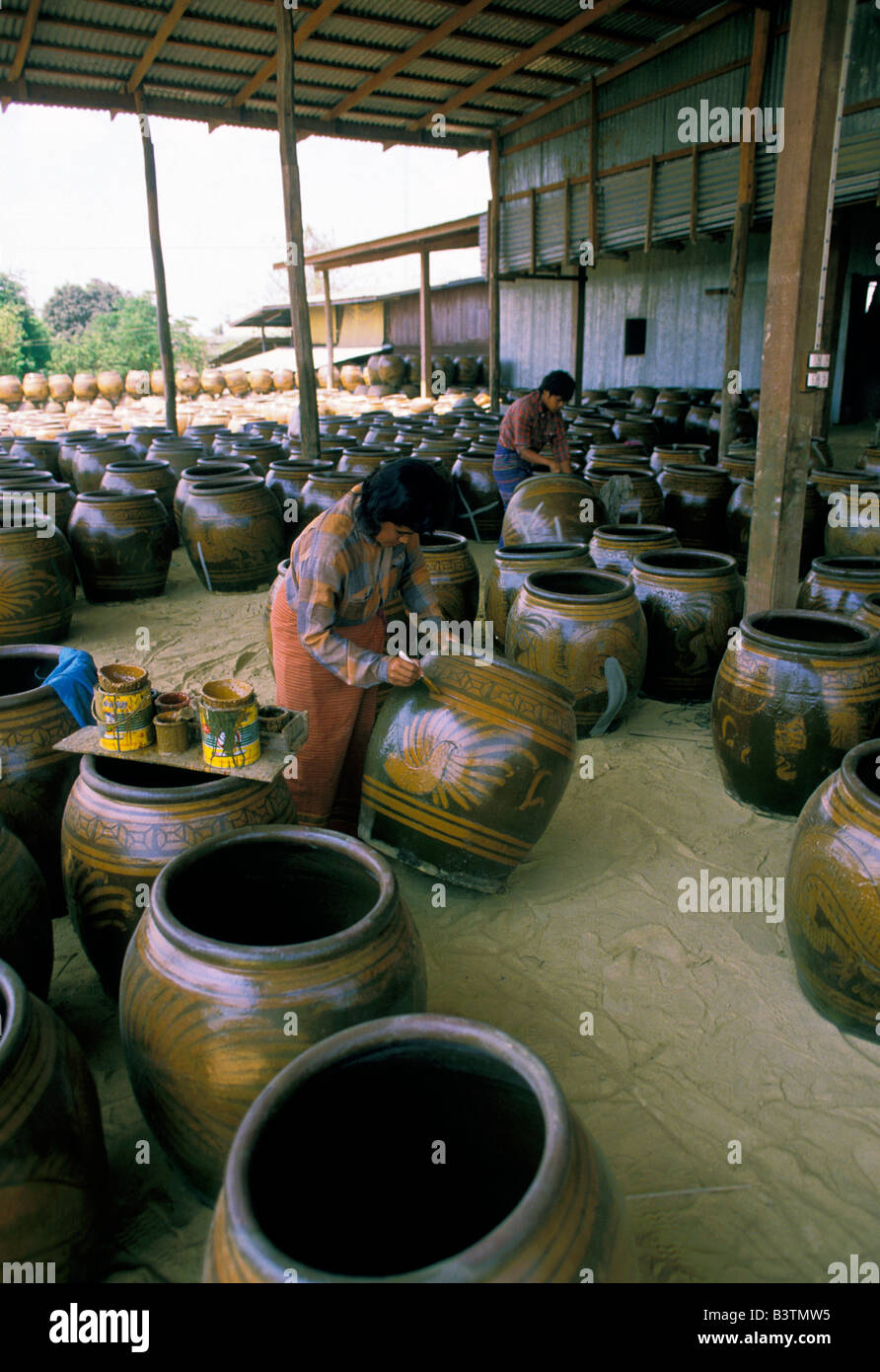 Jar factory hi-res stock photography and images - Alamy