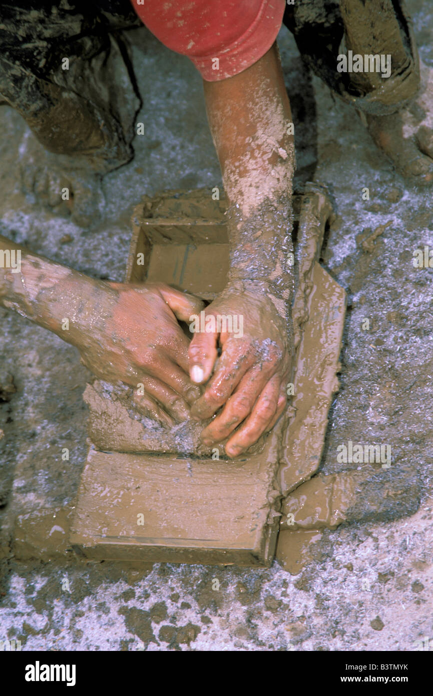 Brick maker hi-res stock photography and images - Alamy