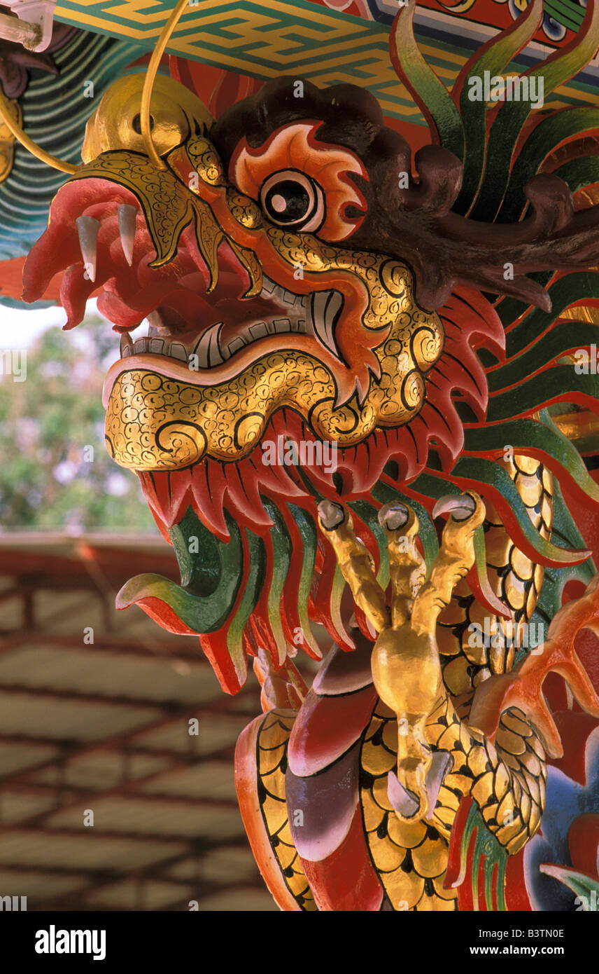 Thailand, Bangkok. Dragon in Chinese temple Stock Photo - Alamy