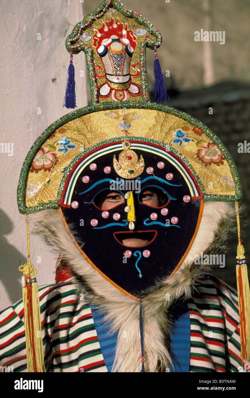 Tibet, Lhasa. Folk actor Stock Photo - Alamy