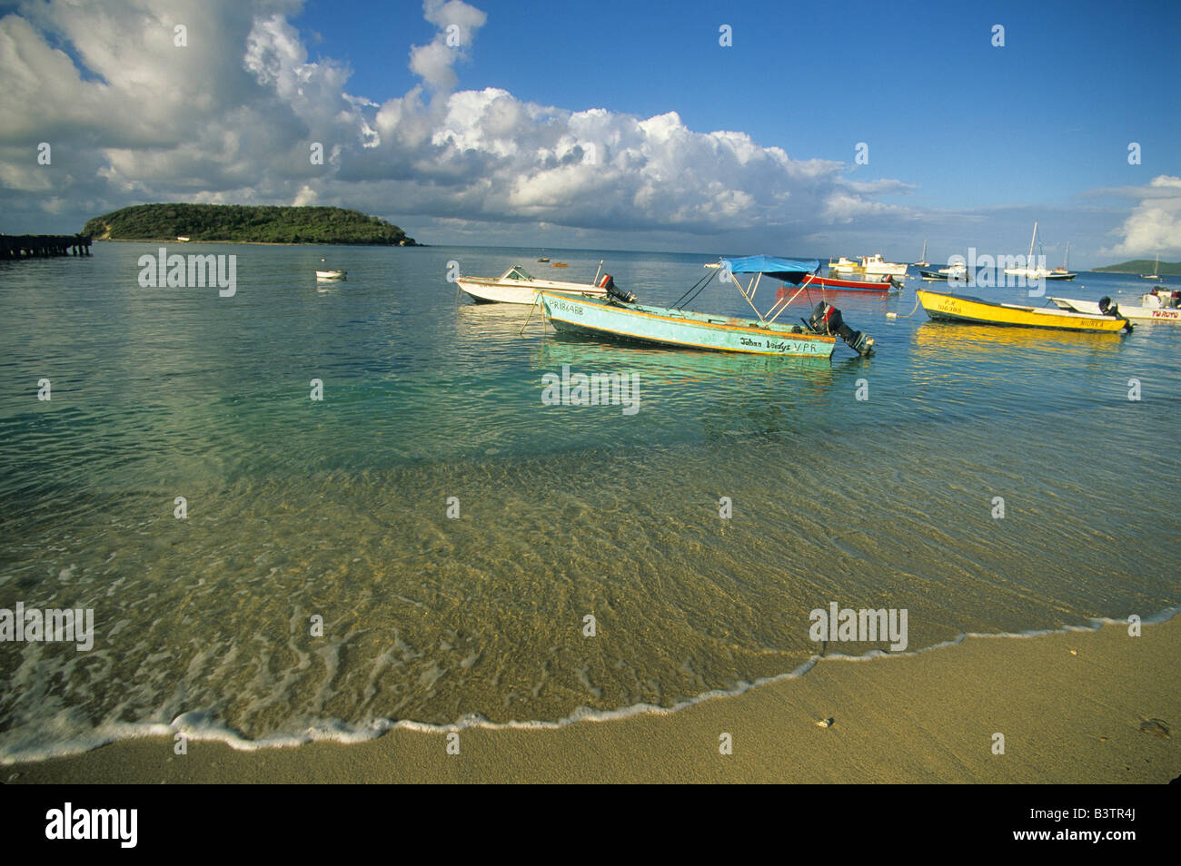 Caribbean virgin islands fishing boats hi-res stock photography and ...