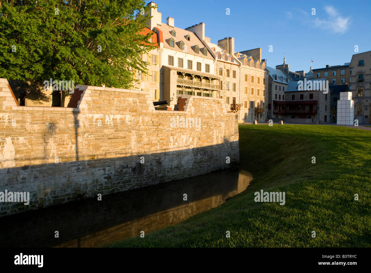 Quebec citys old port hi-res stock photography and images - Alamy