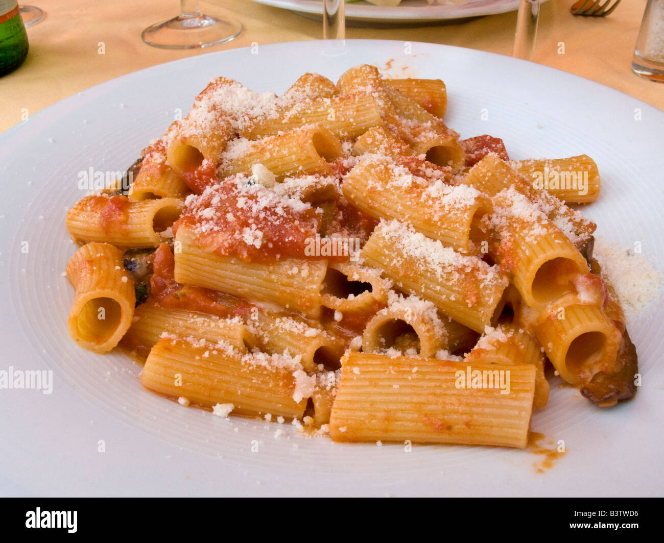 Europe, Italy, Positano. Display plate of rigatoni Stock Photo - Alamy