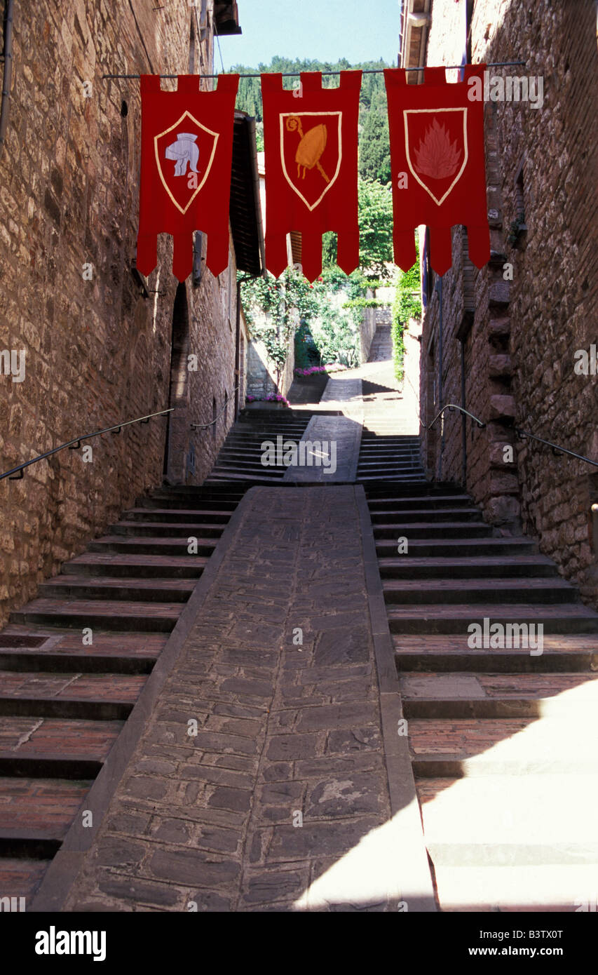 Medieval flags hi-res stock photography and images - Alamy