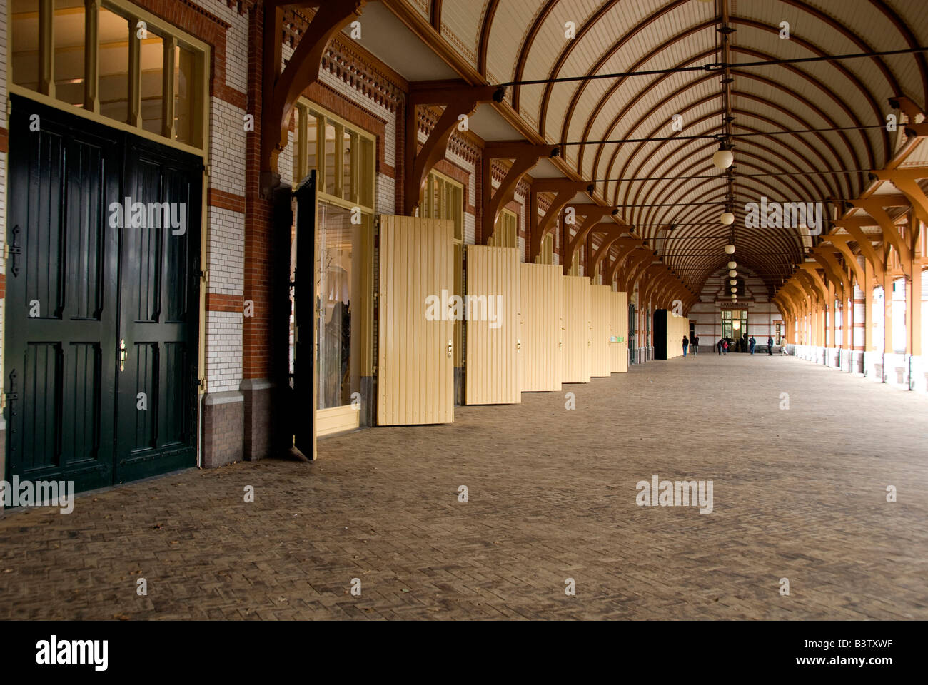 Dutch royal coach palace het hi-res stock photography and images - Alamy
