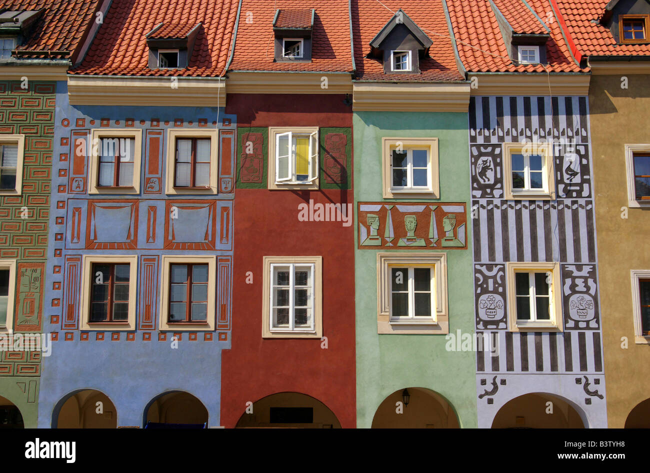 Europe, Poland, Poznan, Old Market Square, vendor tenement houses Stock ...