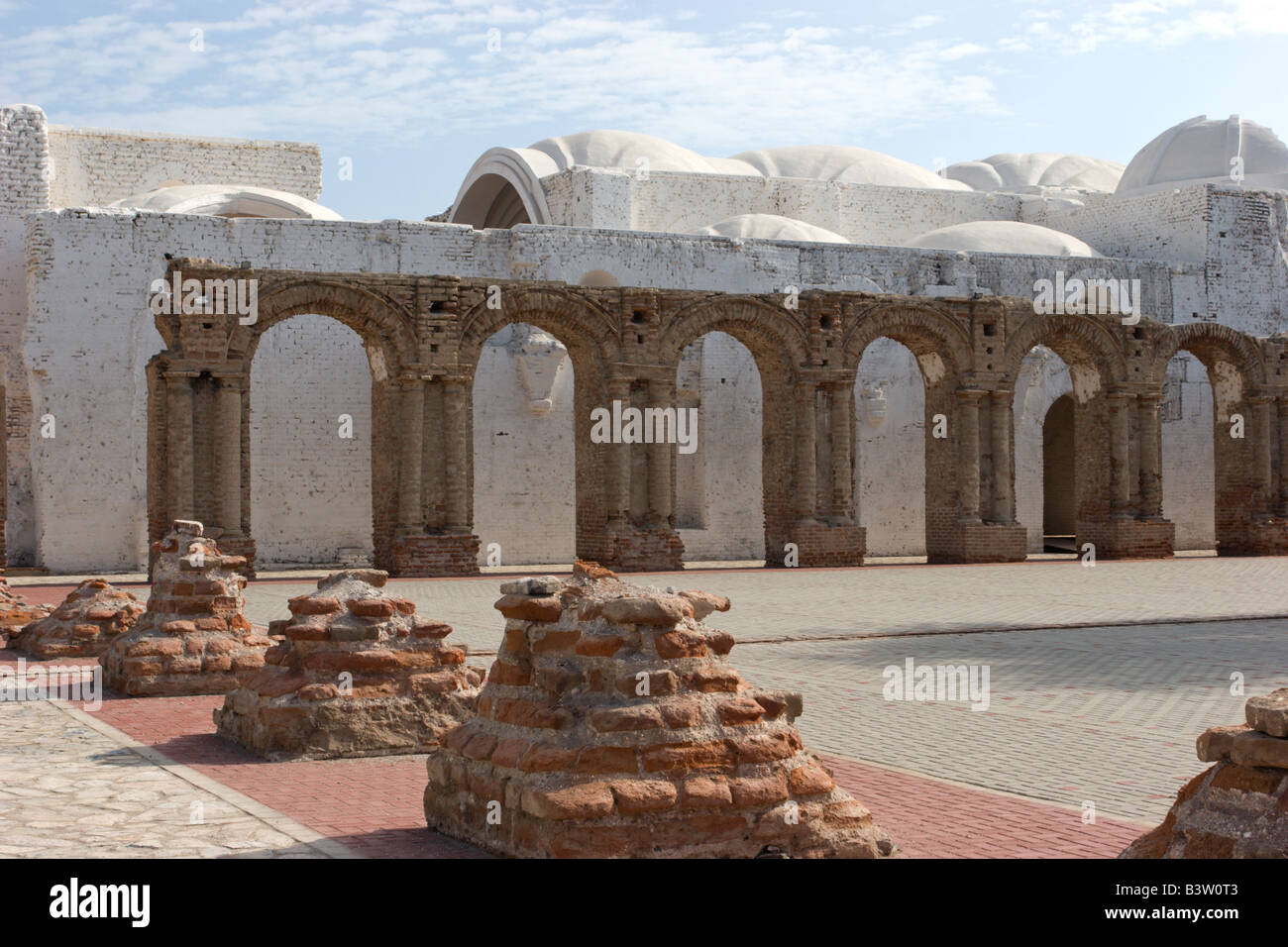 Zana Peru ruins of church tourist site Stock Photo - Alamy