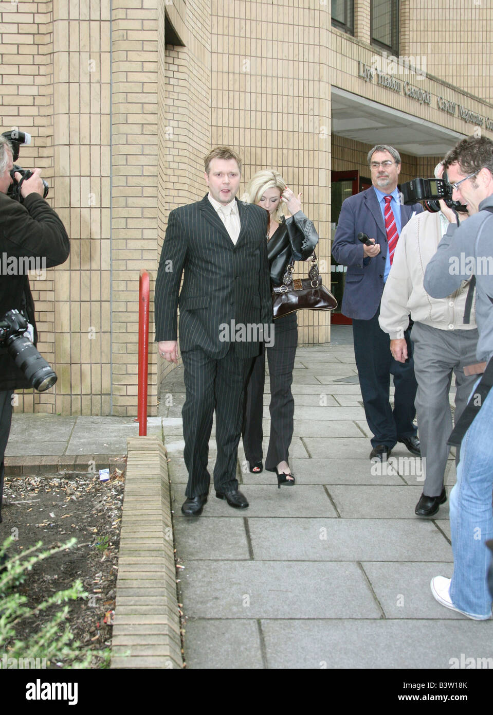 Cardiff magistrates court hi-res stock photography and images - Alamy