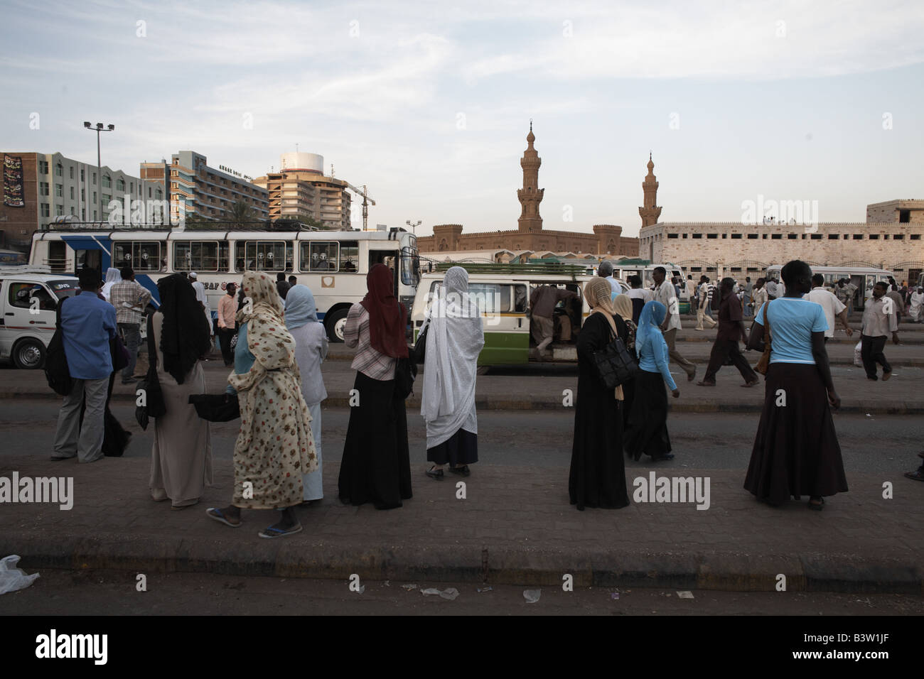 Souq al arabi center khartoum sudan hi-res stock photography and images ...