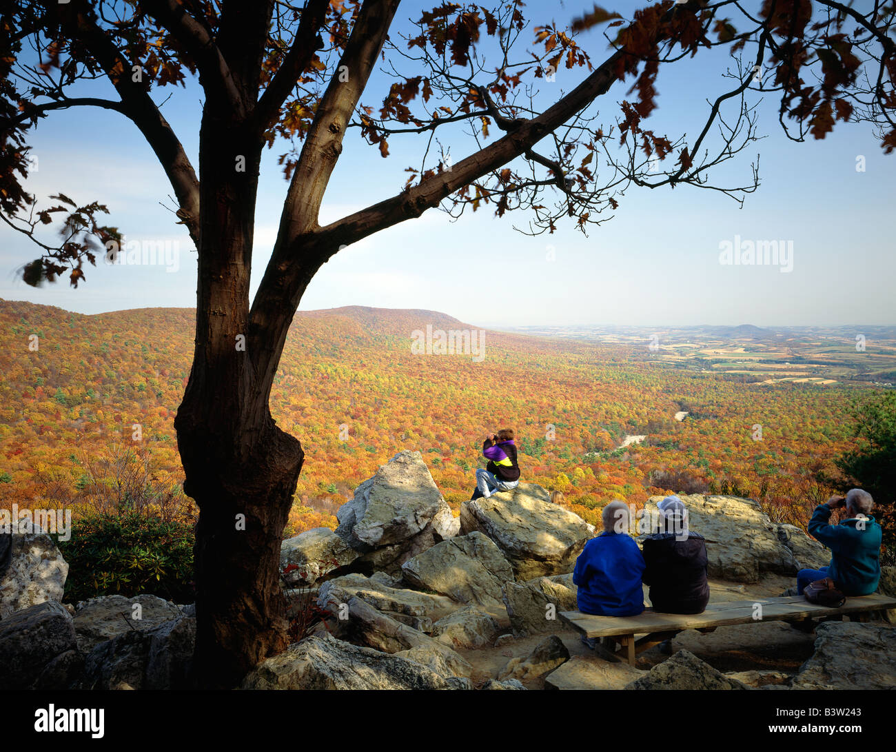 VISITORS WATCHING MIGRATING RAPTORS, SOUTH OVERLOOK, HAWK MOUNTAIN ...