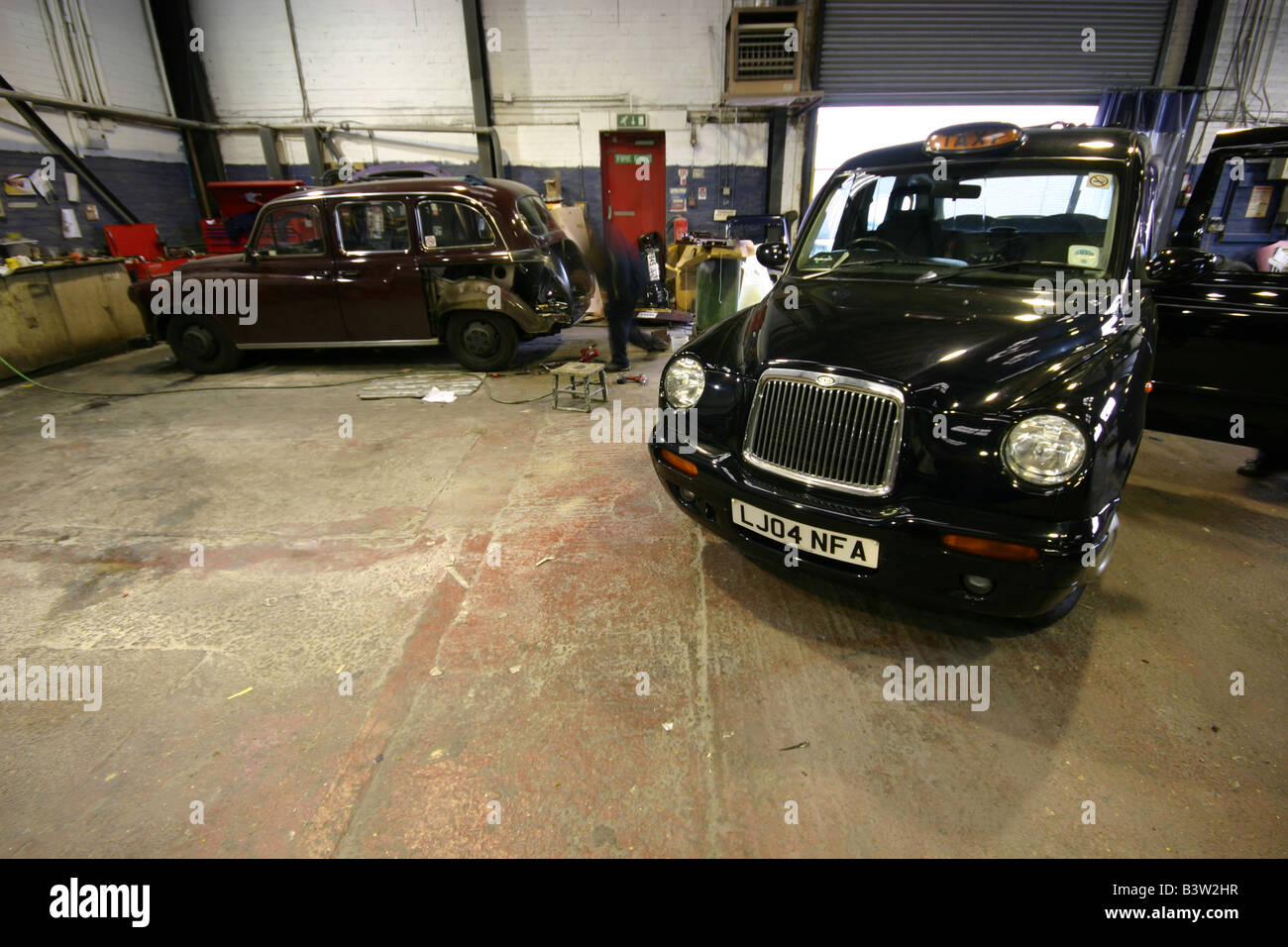 TXII TX2 black cab, taxi, LTI TX11 workshop garage repair engine ...
