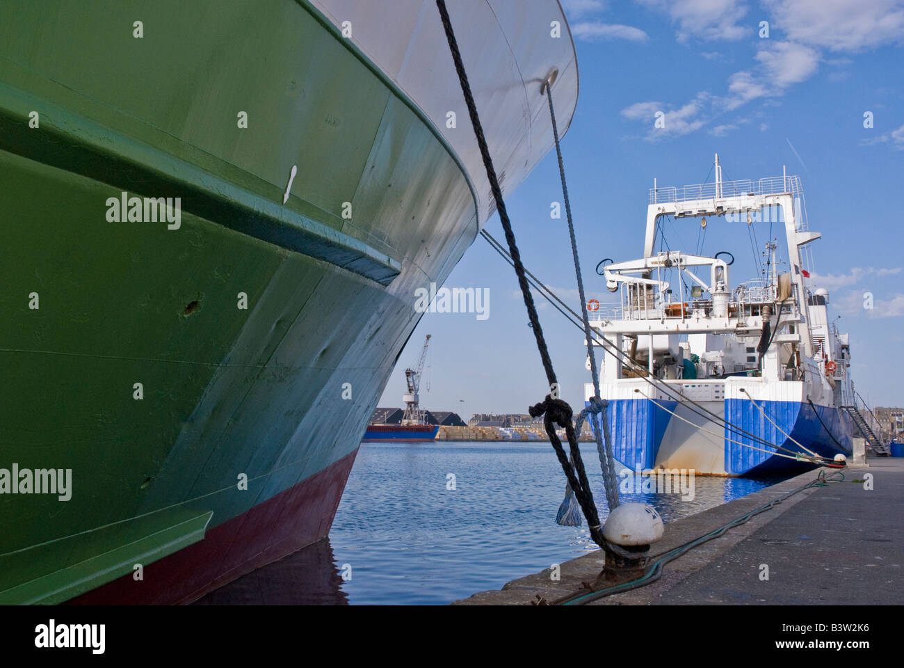 Stern trawlers hi-res stock photography and images - Alamy