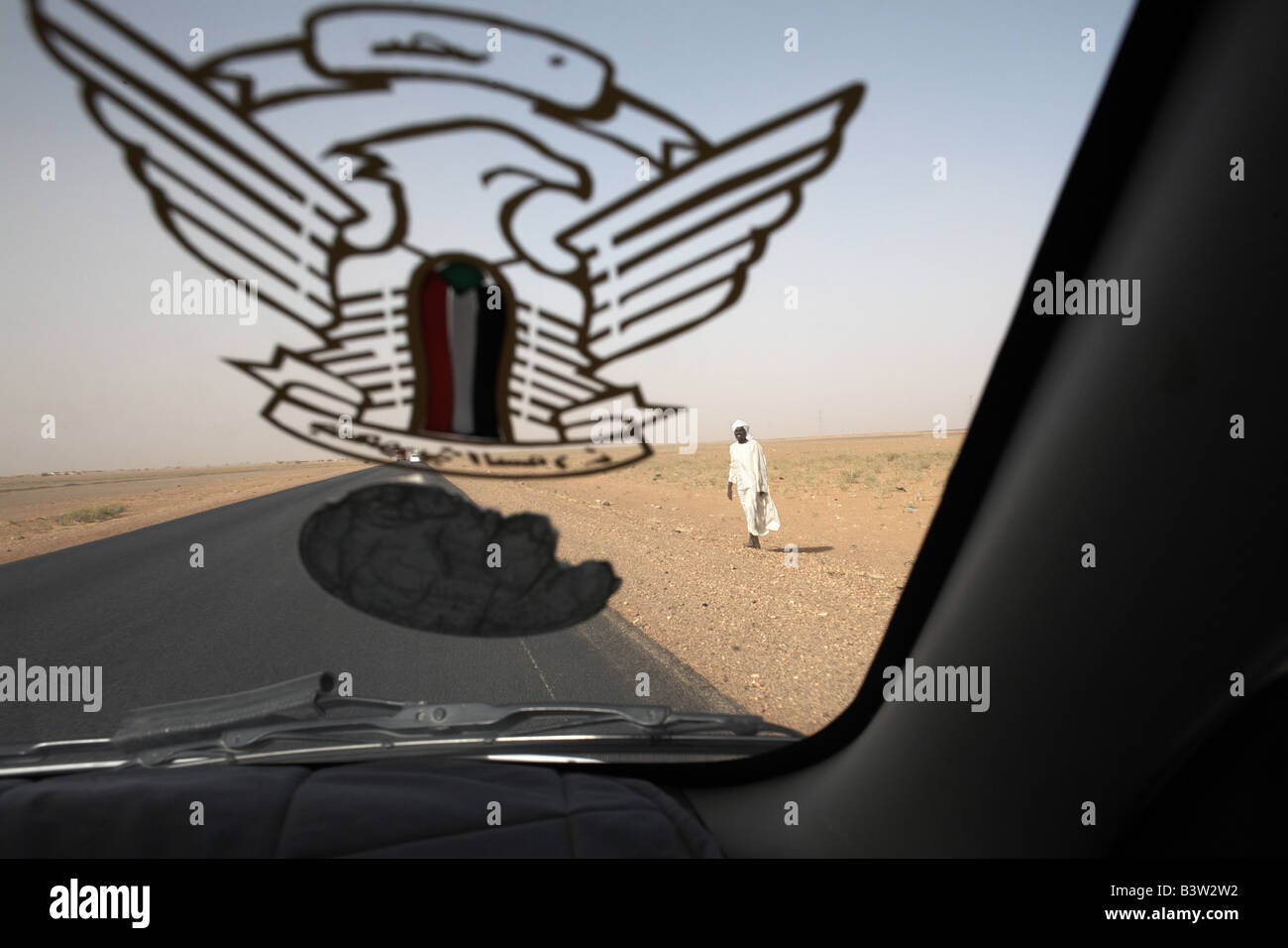 The Khartoum to Atbara highway, Sudan, Africa Stock Photo - Alamy